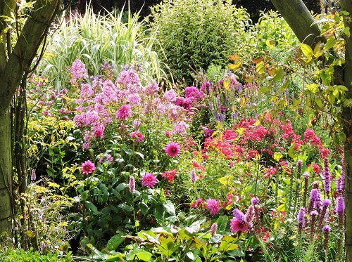 The Garden at Miserden, near Cirencester and places to stay - Great ...