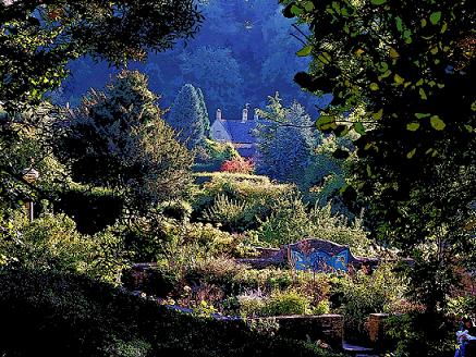 Snowshill Manor Gardens & places to stay - Great British Gardens